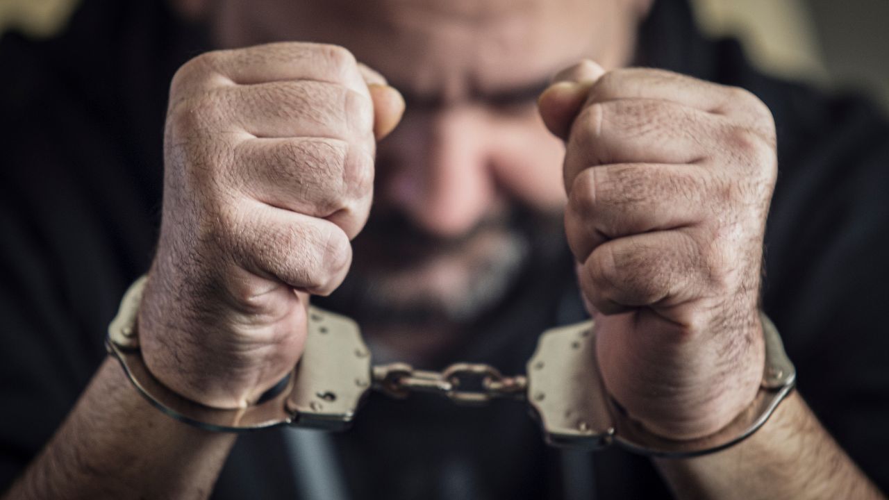 How to get someone deported from Canada? - CanadaHelp.net