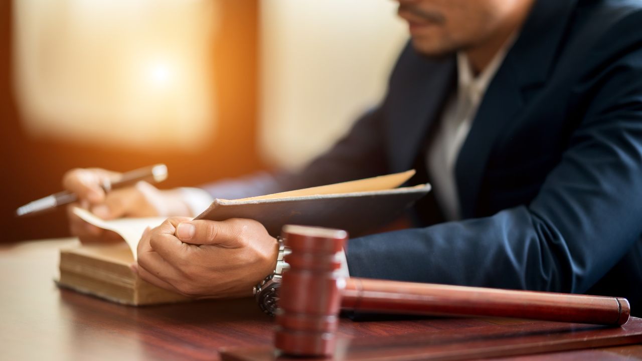 How to obtain a pardon in Ontario? - CanadaHelp.net