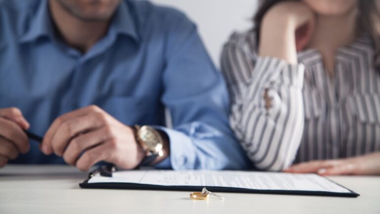 How to file for divorce in Ontario? - CanadaHelp.net